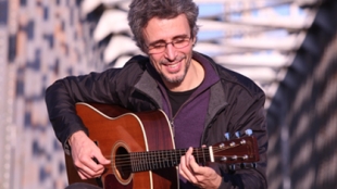 Concierto de Vitor Ramil (Brasil) - Casa Amèrica Catalunya