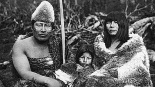 LATcinema: ‘Los Onas: Vida y muerte en Tierra de Fuego’ (Argentina ...